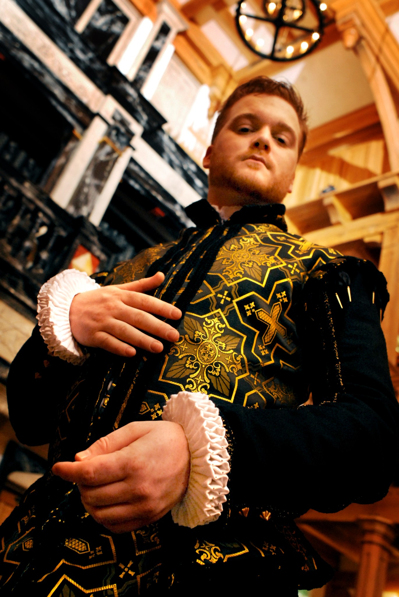 The Fashion is the Fashion 6: Hamlet – The Shakespearean Student